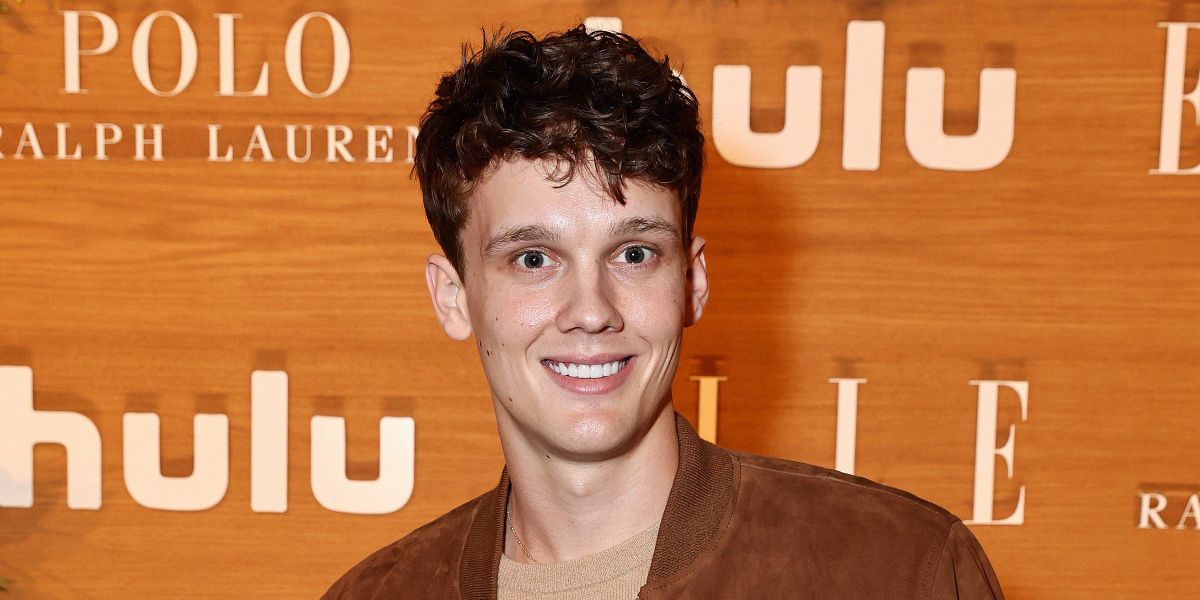 Hunter Doohan Cast in 'Wednesday' — He Is Also Known for 'Westworld ...